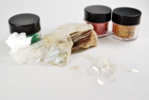 Special Effects in Mica Powder - The Blue Bottle Tree